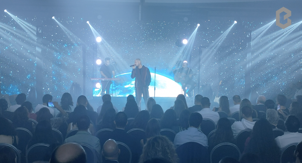 Tout savoir sur le comédien Mohamed Bassou | LEBRIEF